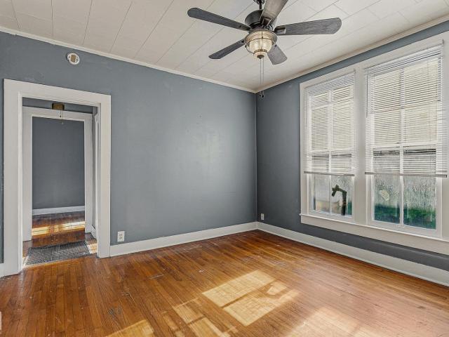 624 W Jefferson Avenue