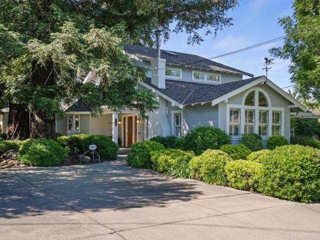 624 W Roseburg Ave, Modesto, CA 95350