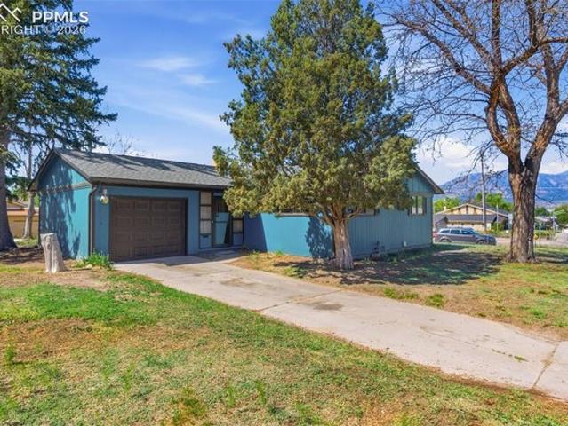 624 Widefield Dr, Colorado Springs, CO 80911
