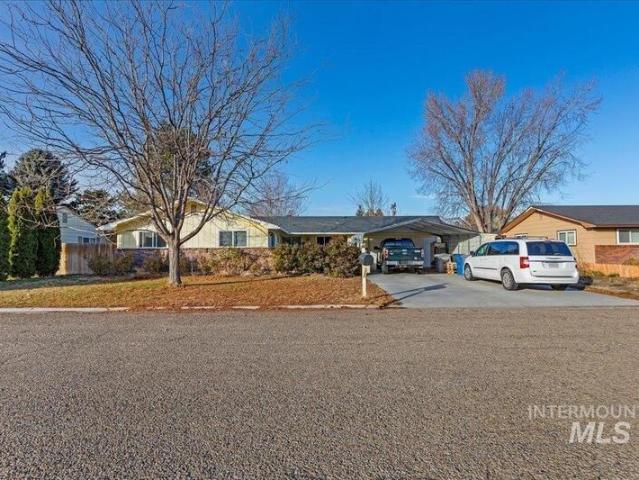624 Winther Blvd, Nampa, ID 83651