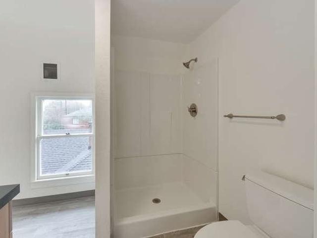 624NW 3 Bedroom Apartment for Rent at 624 Nw 22nd Ave, Portland, OR 97210 Northwest District