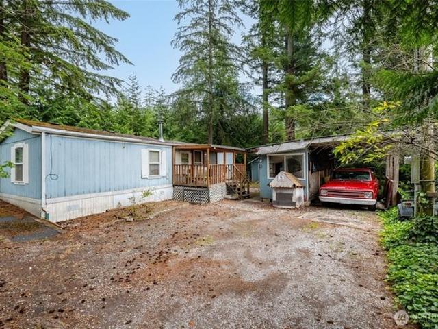 6254 Bellwood Dr, Maple Falls, WA 98266
