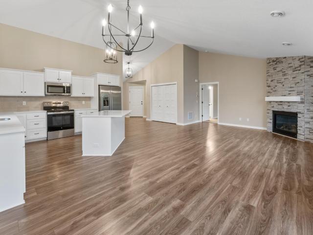 6254 th Street N