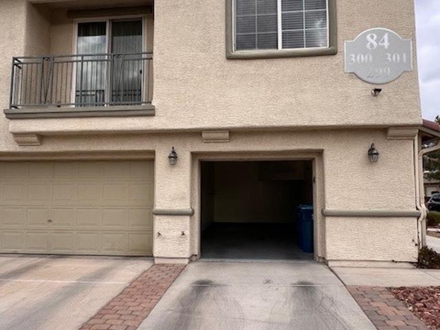6255 Arby Avenue 301