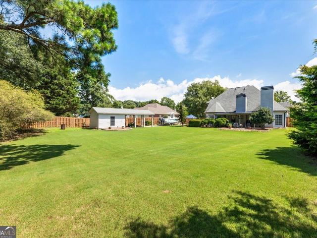 6255 Chestnut Hill Road
