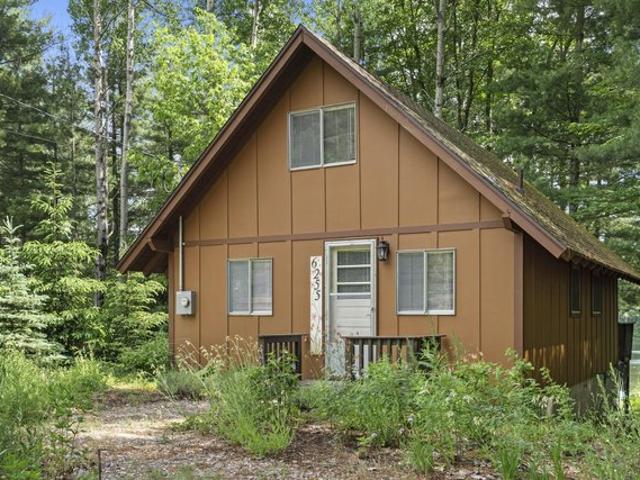6255 Dyer Rd SW, South Boardman, MI 49680