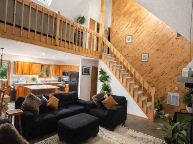6255 Decker Road