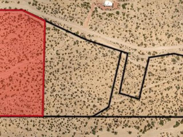 6255 Desert Star Rd, Las Cruces, NM 88005