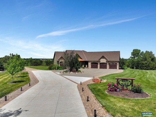 6255 SW 58th St, Lincoln, NE 68339