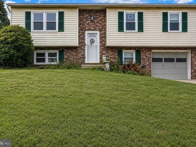 6255 Warren Ave, Harrisburg, PA 17112