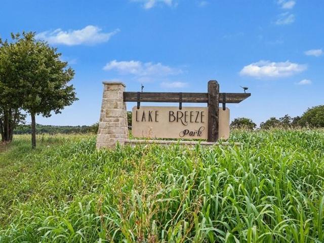 6256 Lake Breeze Dr, Guthrie, OK 73044
