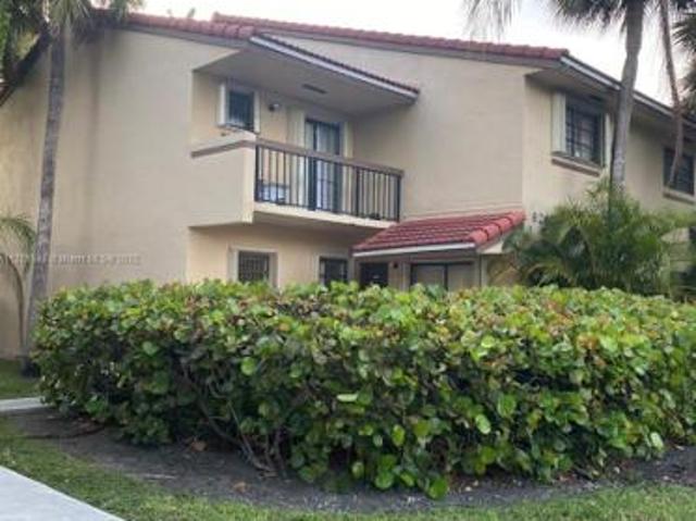 6256 136th Ct SW #E111, Miami, FL 33183