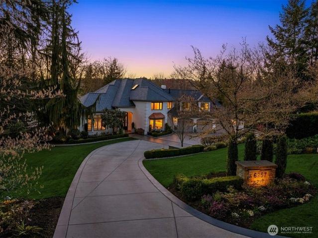 6257 th Ave SE, Bellevue, WA 98006
