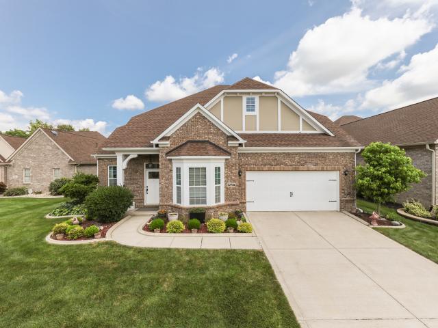 6258 Royal Alley Place