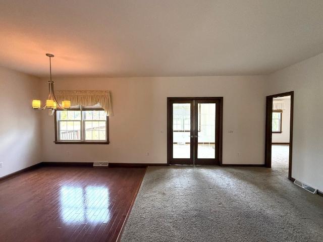 6250 meadowland circle 90