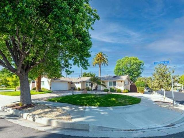 6250 Callicott Ave, Woodland Hills, CA 91367