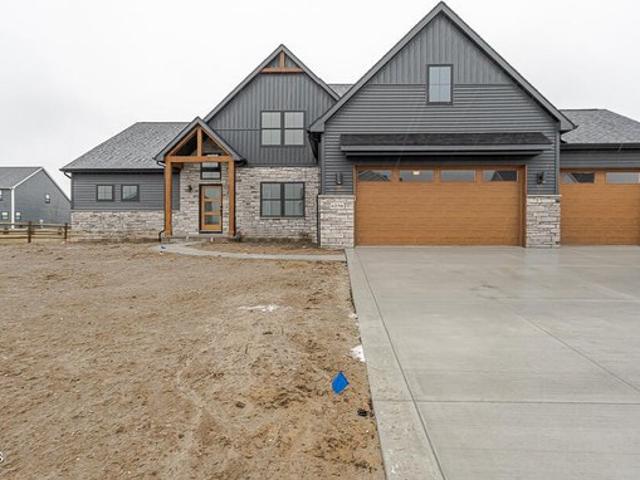 6250 Pimlico Rd, Whitehouse, OH 43571