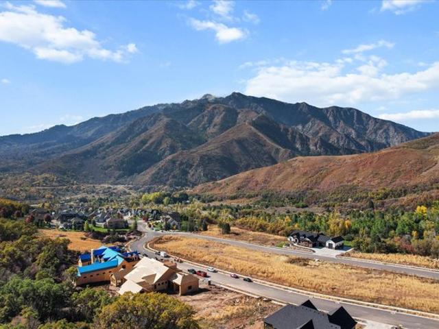 6250 Robinson Dr Unit 221, Mountain Green, UT 84050