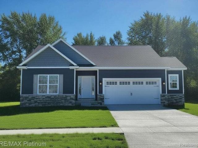 6251 Brook Stone Ln, Fenton, MI 48451