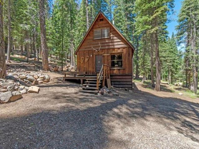 6251 River Rd Cabin #11, Olympic Valley, CA 96146 in Alpine Meadows, California