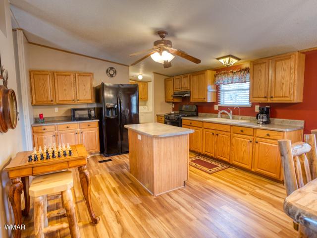 6253 Apache Trail