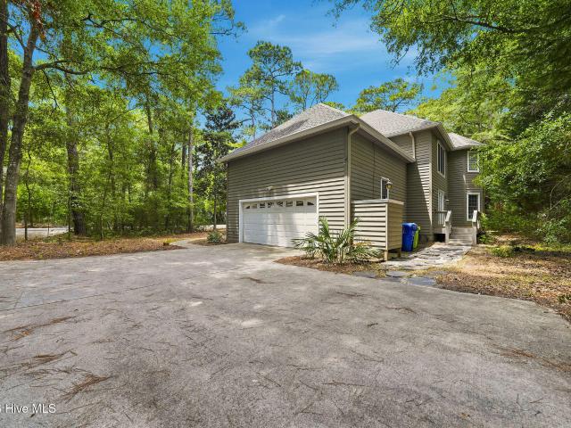 6253 Cattail Court