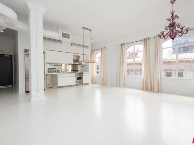 6253 Hollywood Blvd #1202, Los Angeles, CA 90028