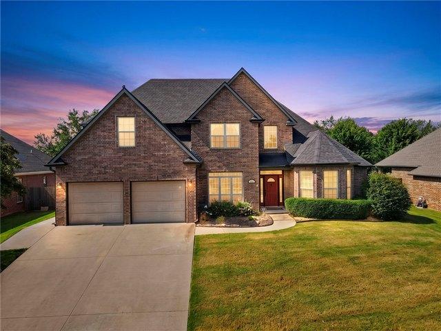 6253 W Persimmon St, Fayetteville, AR 72704