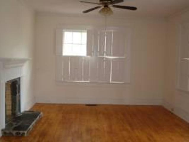 $625 / 3br 2400ft² Large 3 Bdrm Home Fenced Thomaston, GA