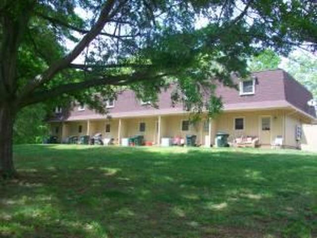$625 / 2br 1000ft² Townhome $1/2 Off March N. of Charlotte map