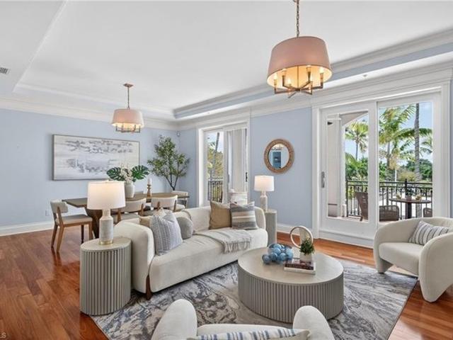 625 5th Ave S Ph 302, Naples, FL 34102
