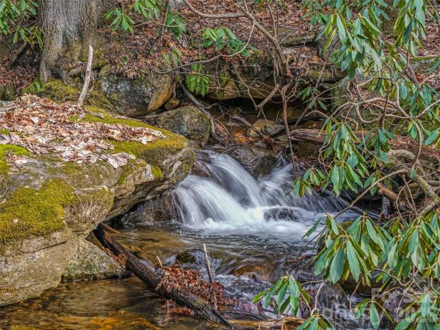 625 Cook Town Rd, Bakersville, NC 28705 | MLS #4372
