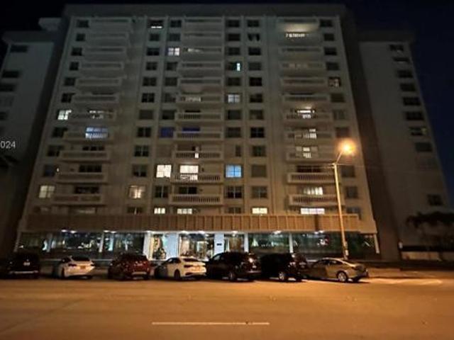 625 Biltmore Way #1106, Coral Gables, FL 33134
