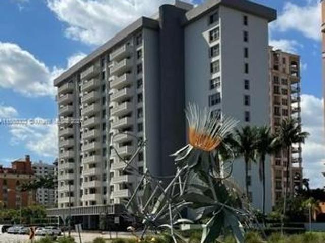 625 Biltmore Way #302, Coral Gables, FL 33134