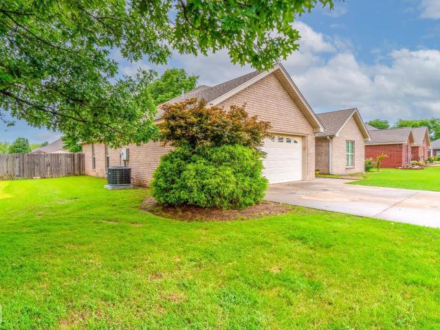 625 Blossom Lane