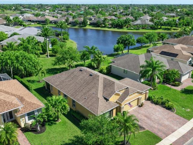 625 Gossamer Wing Way, Sebastian, FL 32958 | MLS #295346 | Compass