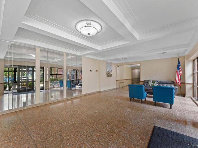 625 Gramatan Avenue 5O