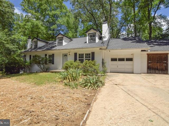 625 Gray Fox Rd, Harpers Ferry, WV 25425