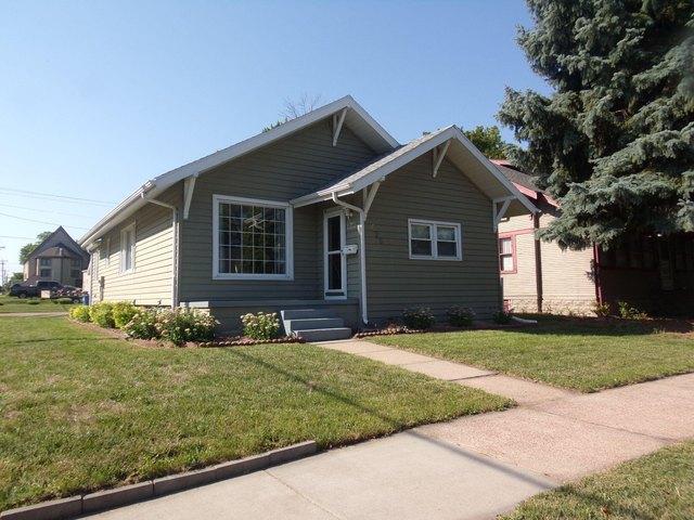 625 E 2nd Ave, Mitchell, SD 57301