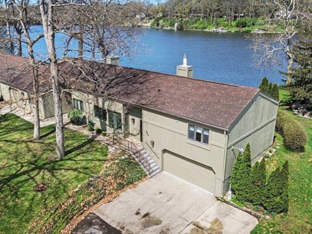 625 E Vistula Ter Unit 1, Mishawaka, IN 46544