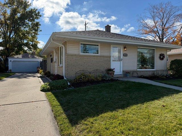 625 Edgewood Ave, South Milwaukee, WI 53172