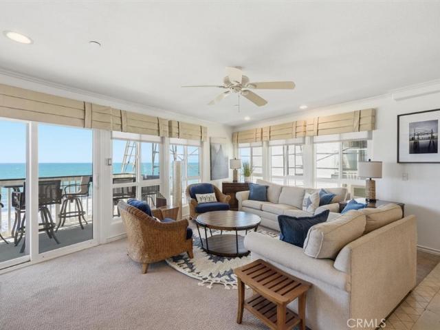 625 Esplanade 9