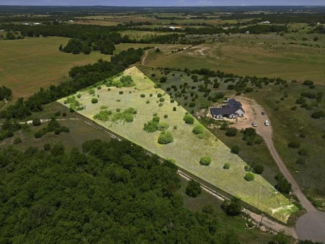 625 Hollow Dr, Lipan, TX 76462