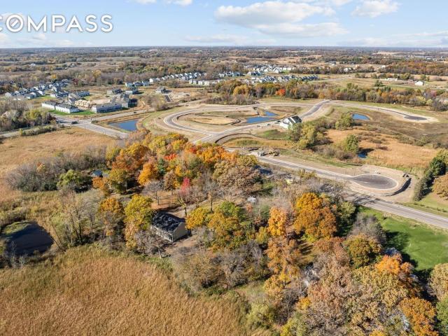 625 Hackamore Rd, Medina, MN