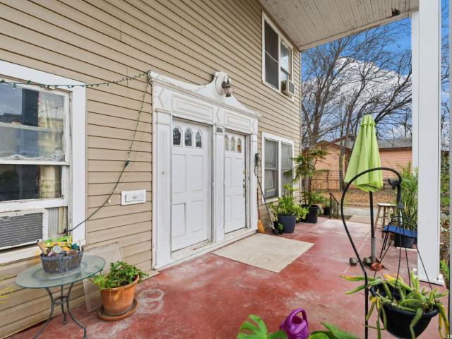 625 Hammond Ave, San Antonio, TX 78210 | MLS #1947 | Compass