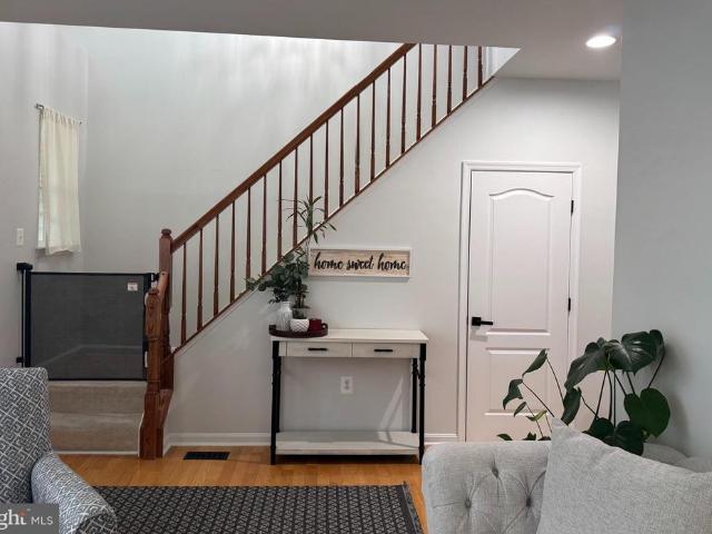625 Hunters Road
