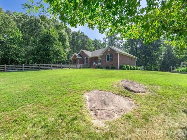 625 Jackson Rd, Salisbury, NC 28146