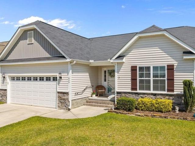 625 Jade Ln, Winterville, NC 28590