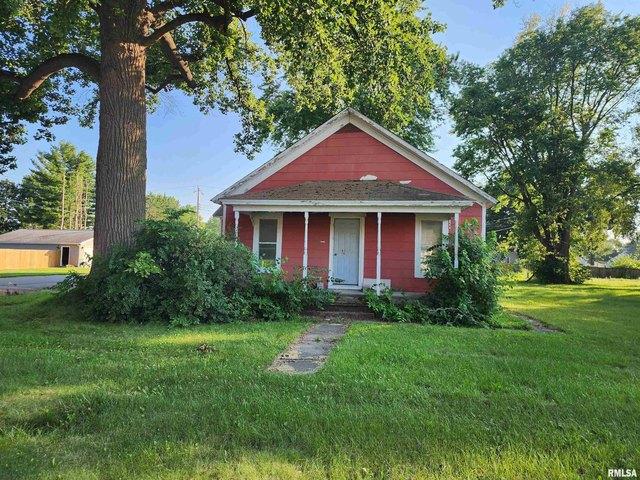 625 Oklahoma Ave, Lincoln, IL 62656