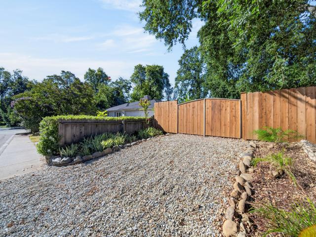 625 Orchard Estates Drive